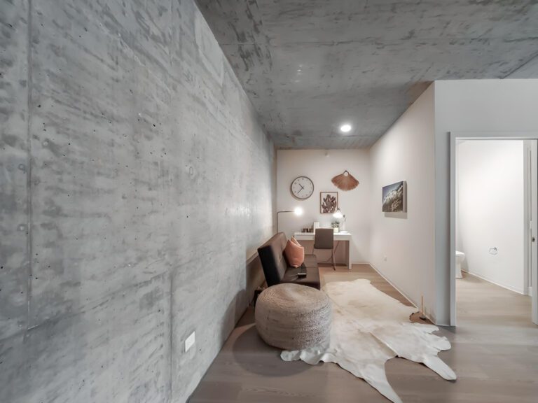 1 Bedroom with Den | South Loop's Newest Apartments